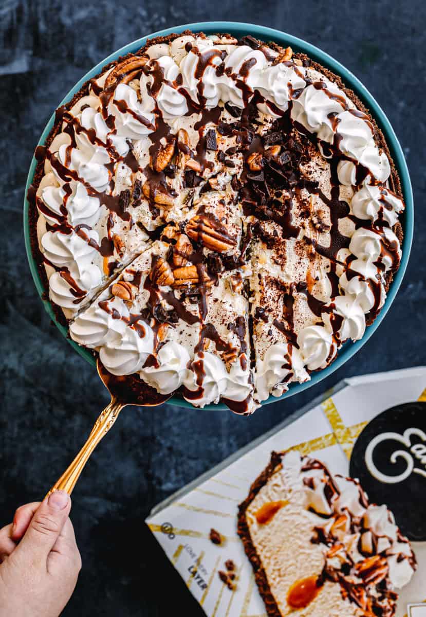Turtle Pie Sundae + Win an Edwards Pie of Your Choice - Posh Journal