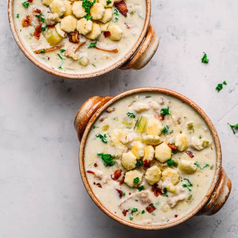 Instant Pot Clam Chowder - Posh Journal