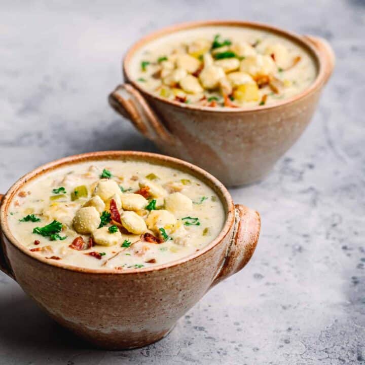 Instant Pot Clam Chowder - Posh Journal