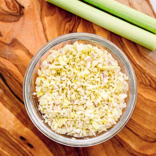 How to Cook with Lemongrass - Posh Journal