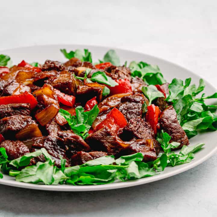 Bo Luc Lac Recipe (Vietnamese Shaking Beef) - Posh Journal