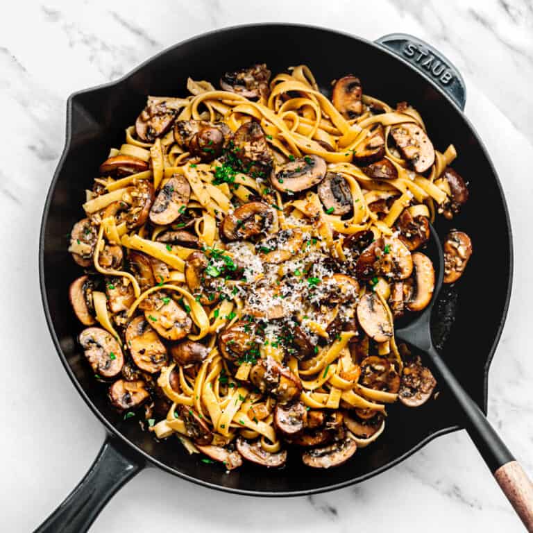 Simple Mushroom Pasta - Posh Journal