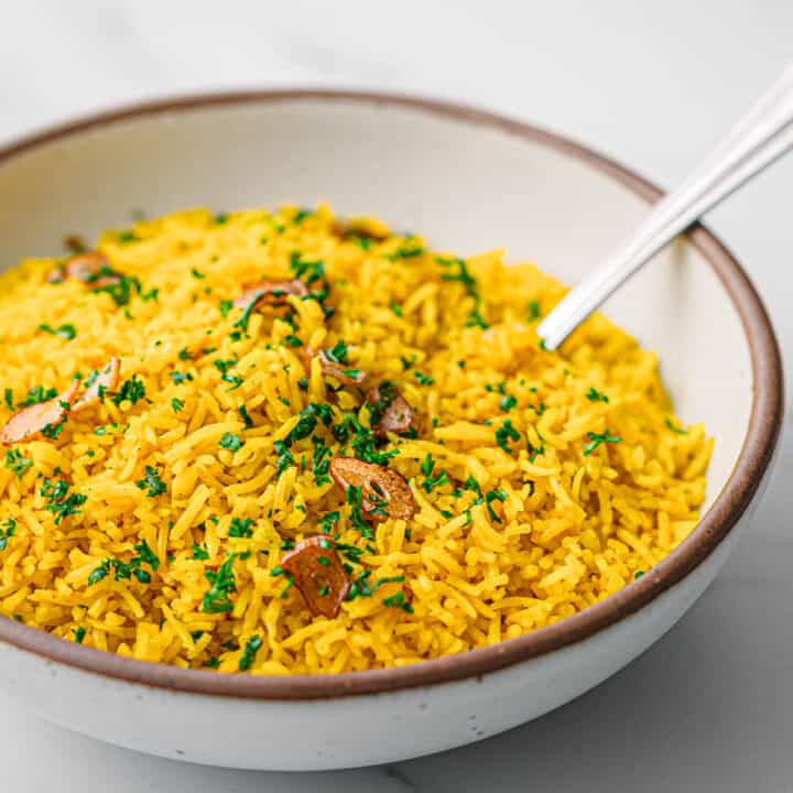 Garlic Turmeric Rice - Posh Journal